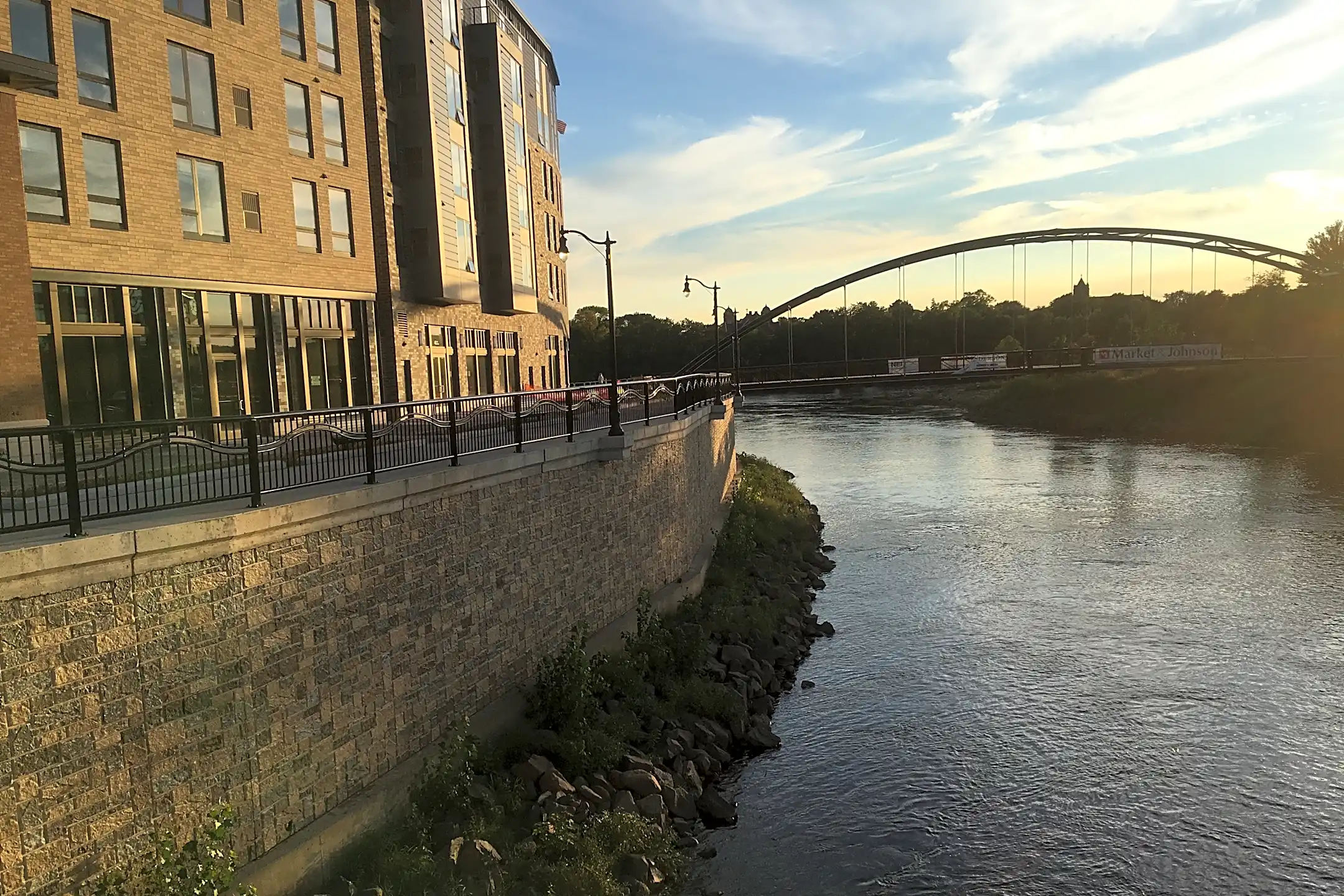 Confluence Mixed Use Student Apartment/Retail Building MEP & Fire ... Confluence Mixed Use Student Apartment/Retail Building MEP & Fire ...