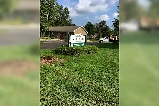 Apartments For Rent in Zip Code 49079 - 6 Apartments | Rent.com® Apartments For Rent in Zip Code 49079 - 6 Apartments | Rent.com®