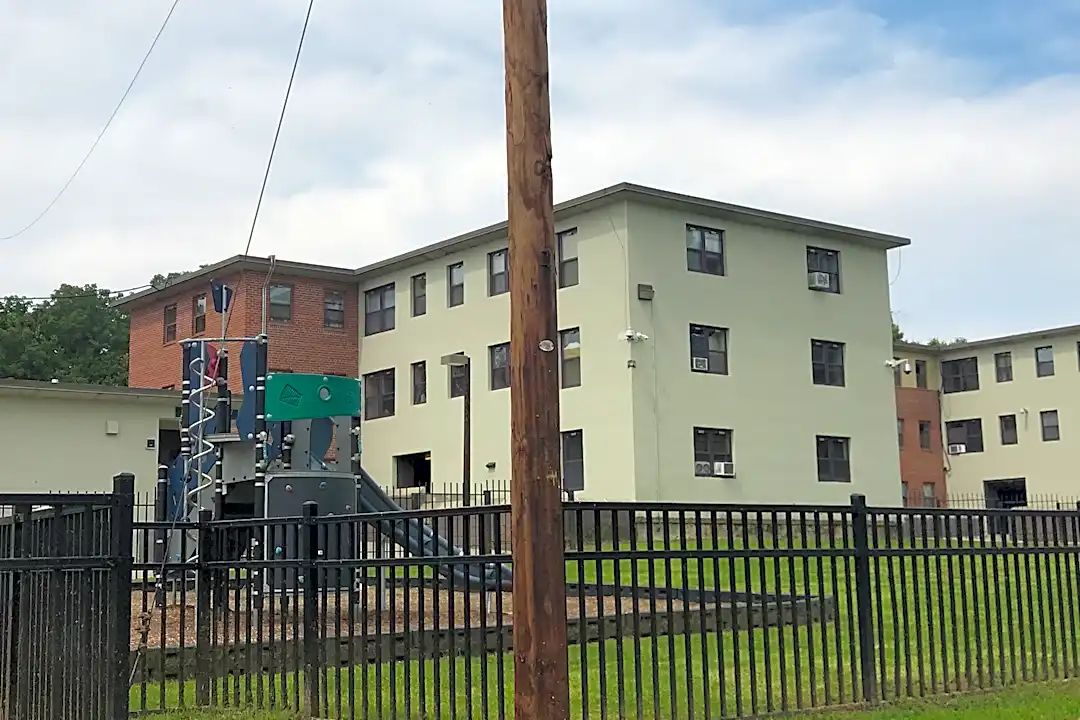 High Ridge Gardens Workforce & Supportive Housing Apartments ... High Ridge Gardens Workforce & Supportive Housing Apartments ...